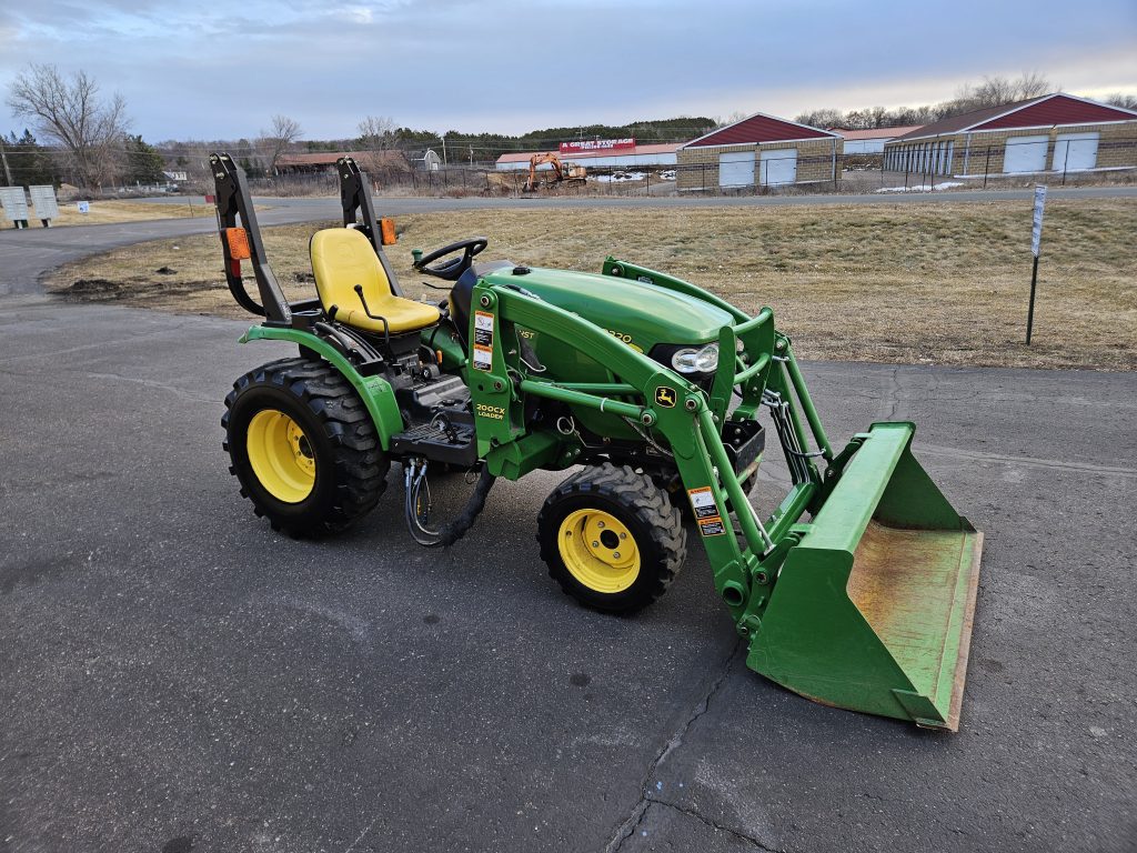 Compact Tractors – Valley Equipment